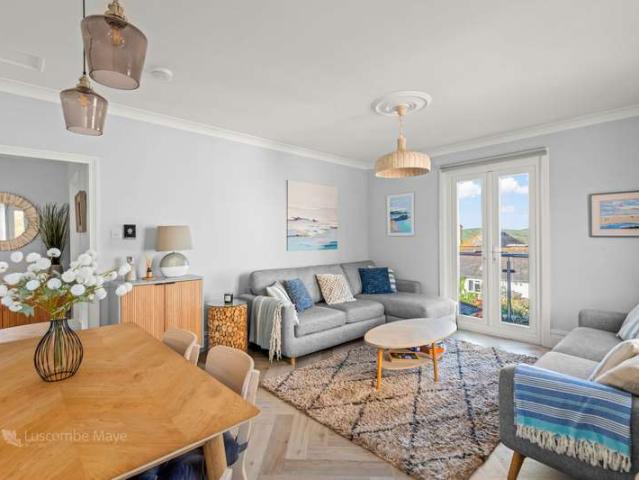 3 Bedroom Apartment Flat