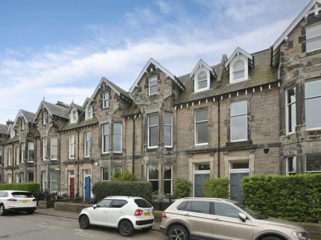 3 Bedroom Apartment Flat