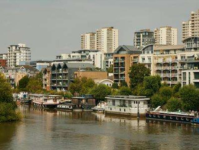 3 Bedroom Apartment Flat