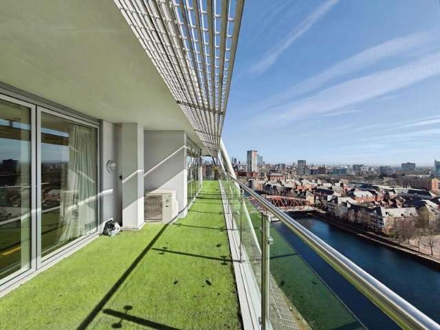 3 Bedroom Apartment Flat