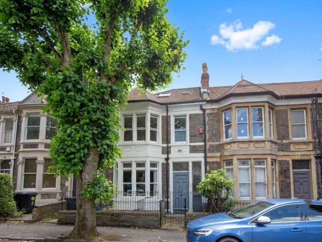 3 Bedroom Apartment Flat