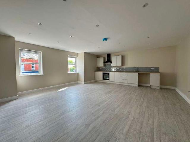3 Bedroom Apartment Flat