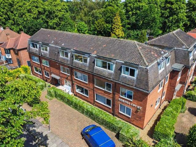 3 Bedroom Apartment Flat