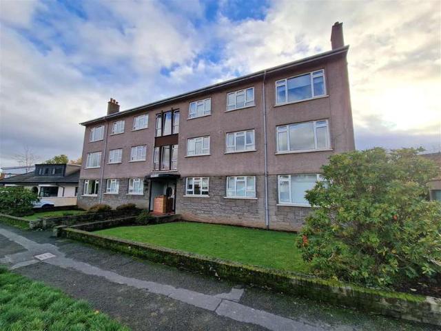3 Bedroom Apartment Flat