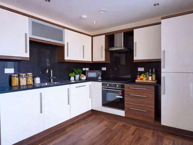 3 Bedroom Apartment Flat