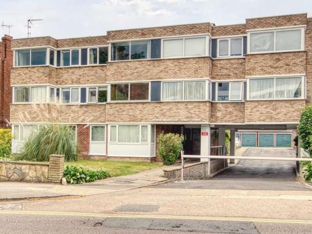 3 Bedroom Apartment Flat