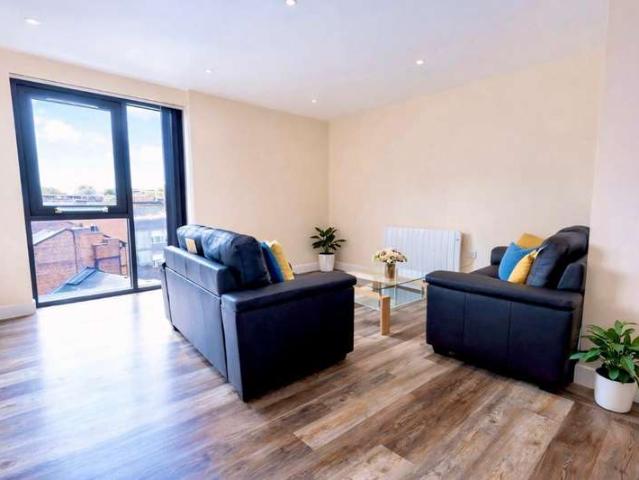 3 Bedroom Apartment Flat
