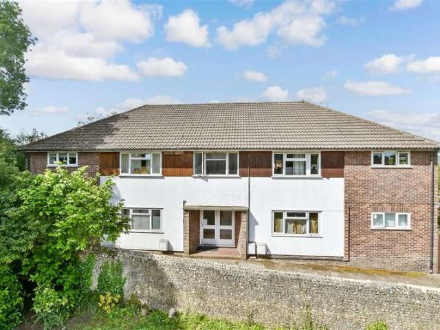 3 Bedroom Apartment Flat
