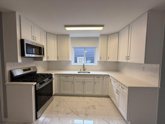 3 Bedroom Apartment for Rent at Olinville Ave, New York, NY 10467 Allerton