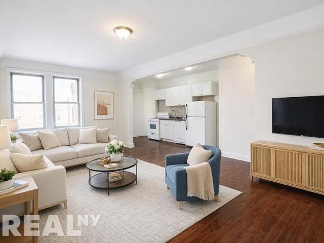 3 Bedroom Apartment for Rent at Albemarle Rd #B6, New York, NY 11218 Kensington