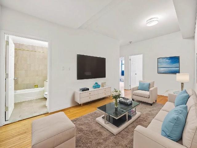 3 Bedroom Apartment for Rent at Fulton St #5A, New York, NY 10038 Financial District