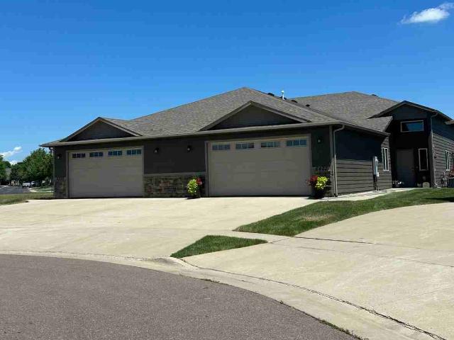 3 Bedroom Apartment for Rent at S Keller Cir, Sioux Falls, SD 57108