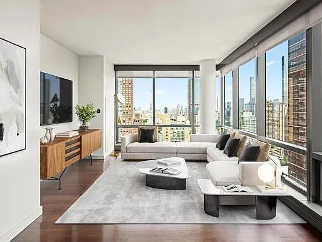 3 Bedroom Apartment for Rent at W 67th St #39A, New York, NY 10023 Upper West Side