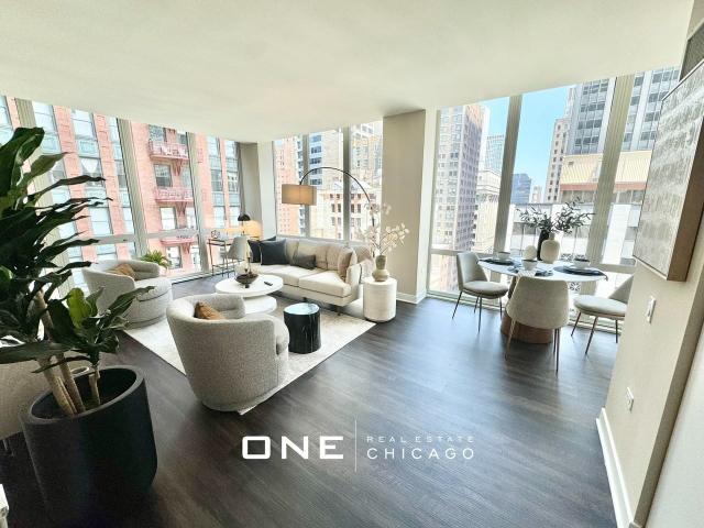 3 Bedroom Apartment for Rent at W Washington St #4, Chicago, IL 60606 Loop
