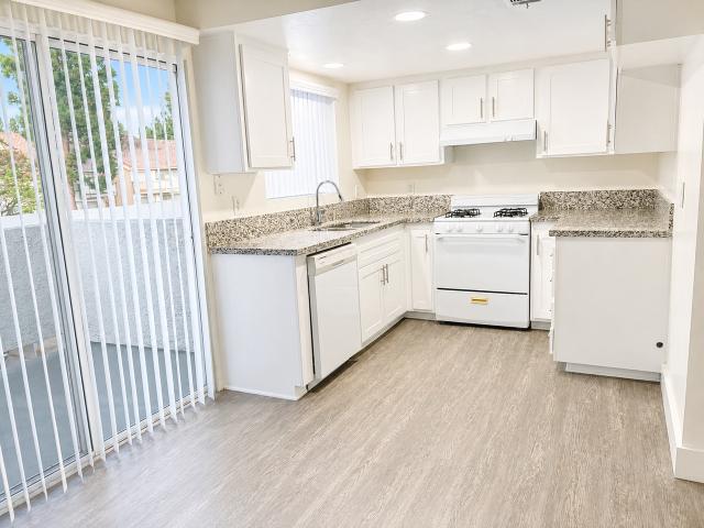 3 Bedroom Apartment for Rent at 142 S Van Buren St, Placentia, CA 92870