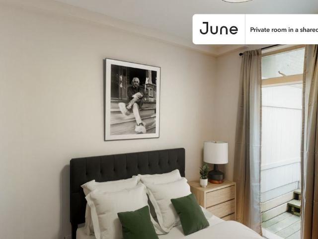 3 Bedroom Apartment for Rent at 1521 York Ave #A, New York, NY 10028 Upper East Side