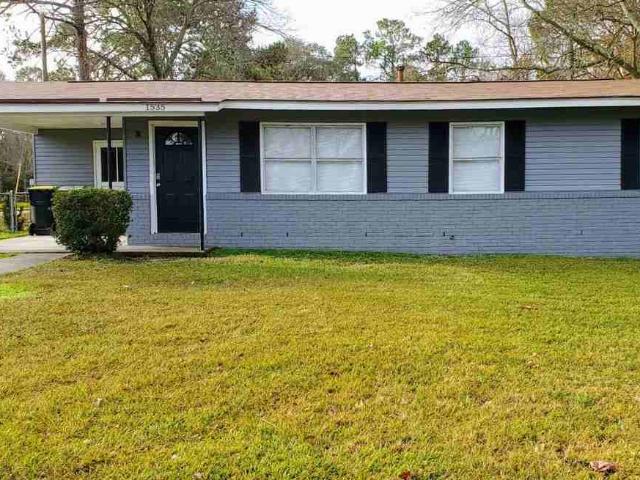 3 Bedroom Apartment for Rent at 1535 E 31st St, Savannah, GA 31404 Live Oak