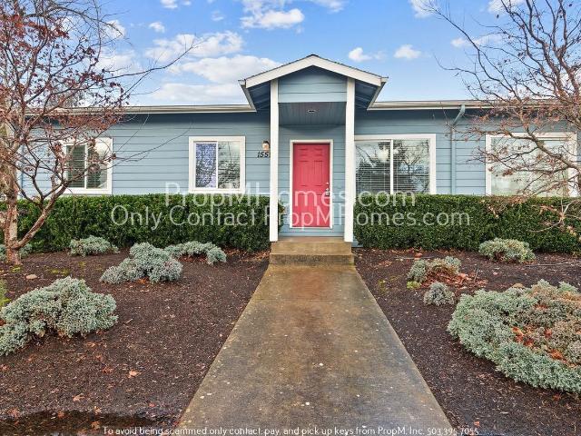 3 Bedroom Apartment for Rent at 15559 Ne Glisan St, Portland, OR 97230 Wilkes