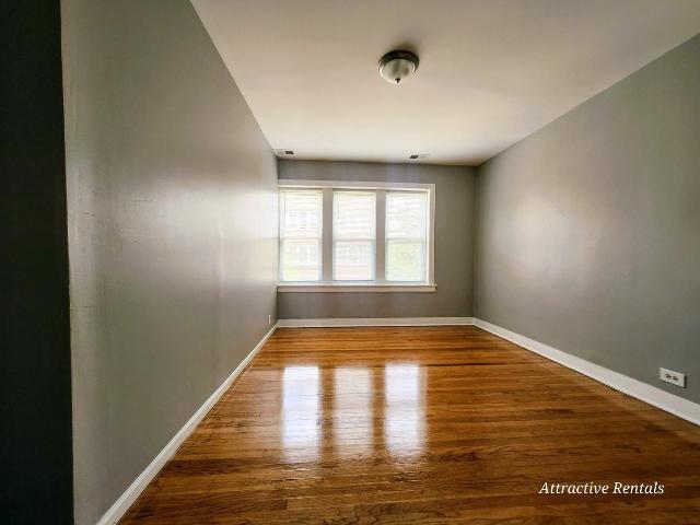 3 Bedroom Apartment for Rent at 1617 W 78th St #2, Chicago, IL 60620 Auburn Gresham