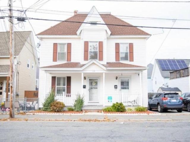 3 Bedroom Apartment for Rent at 174 4th Ave #B, Lowell, MA 01854 Pawtucketville