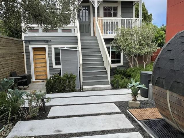 3 Bedroom Apartment for Rent at 1874 Donner Ave #B, San Francisco, CA 94124 Bayview