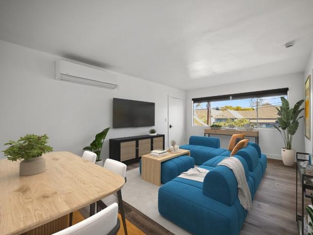 3 Bedroom Apartment for Rent at 1980 Park Grove Avenue #2, Los Angeles, CA 90007 Congress North
