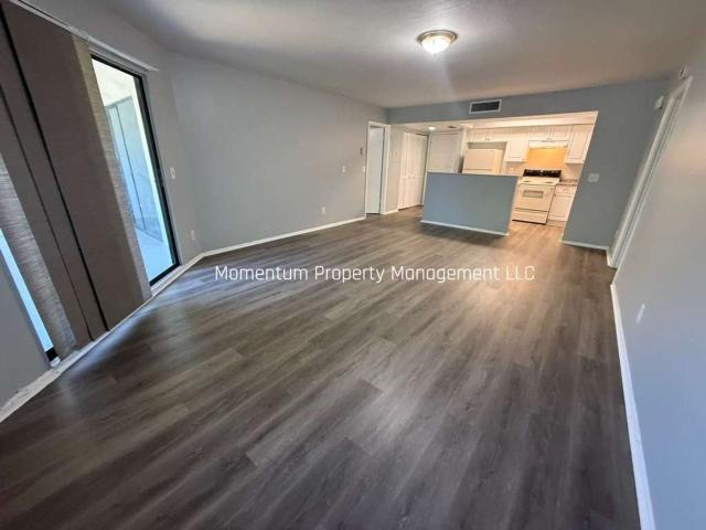 3 Bedroom Apartment for Rent at 198 N Fernwood Ave #2, Clearwater, FL 33765