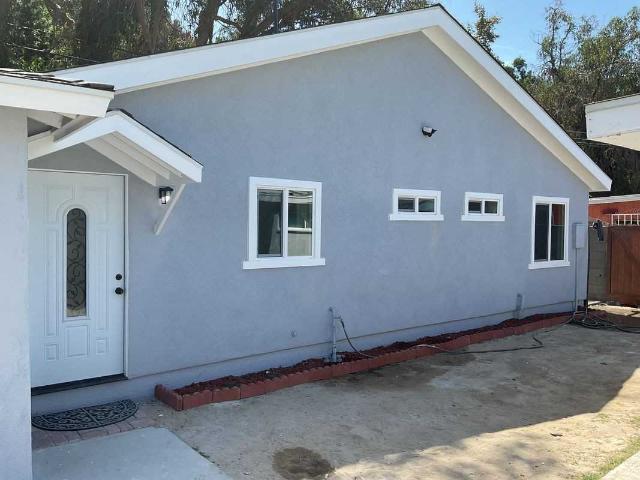 3 Bedroom Apartment for Rent at 1011 N Jackson St, Santa Ana, CA 92703 Santa Anita Park