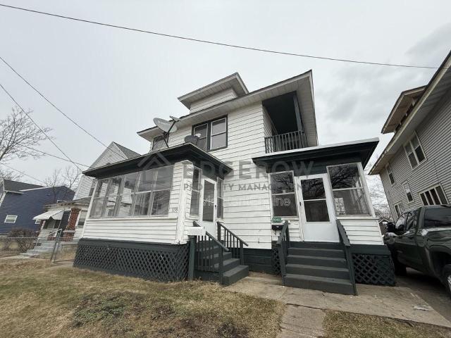 3 Bedroom Apartment for Rent at 1038 Lafayette Ave Se, Grand Rapids, MI 49507 SECA