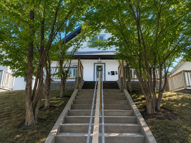 3 Bedroom Apartment for Rent at 1056 3rd St E, St. Paul, MN 55106 Dayton's Bluff