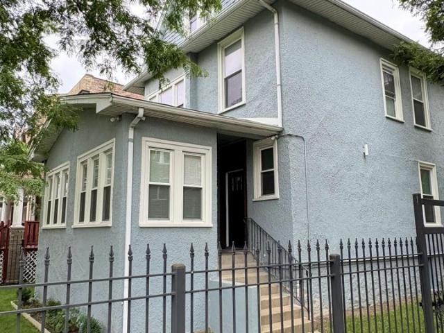 3 Bedroom Apartment for Rent at 1056 N Central Ave #2, Chicago, IL 60651 Austin