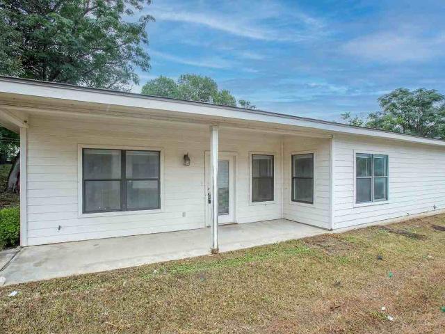 3 Bedroom Apartment for Rent at 1103 Advance St, San Marcos, TX 78666