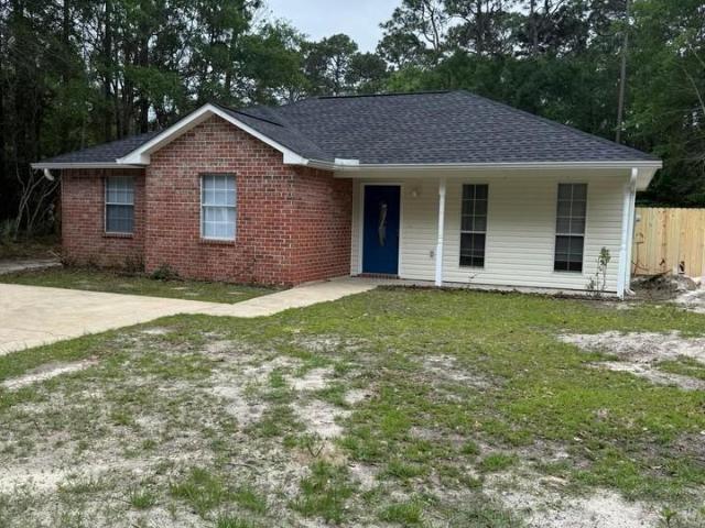 3 Bedroom Apartment for Rent at 1105 Spruce St, Ocean Springs, MS 39564