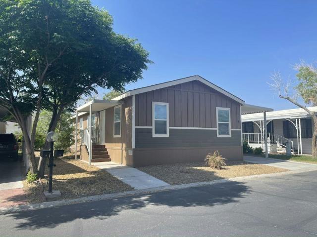 3 Bedroom Apartment for Rent at 1111 N Lamb Blvd #8, Las Vegas, NV 89110