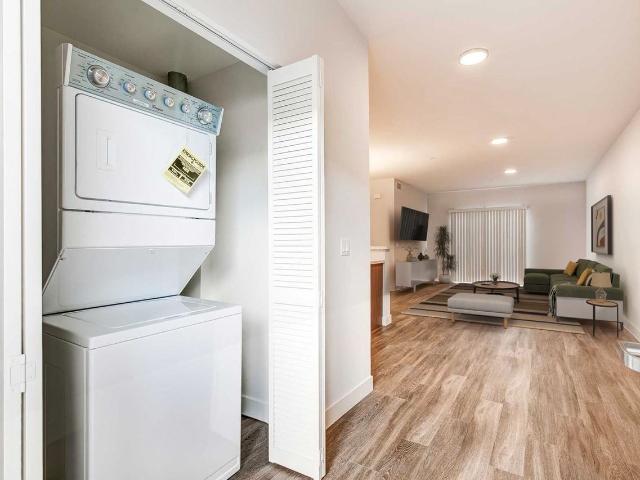 3 Bedroom Apartment for Rent at 11721 Runnymede St, Los Angeles, CA 91605 North Hollywood North East