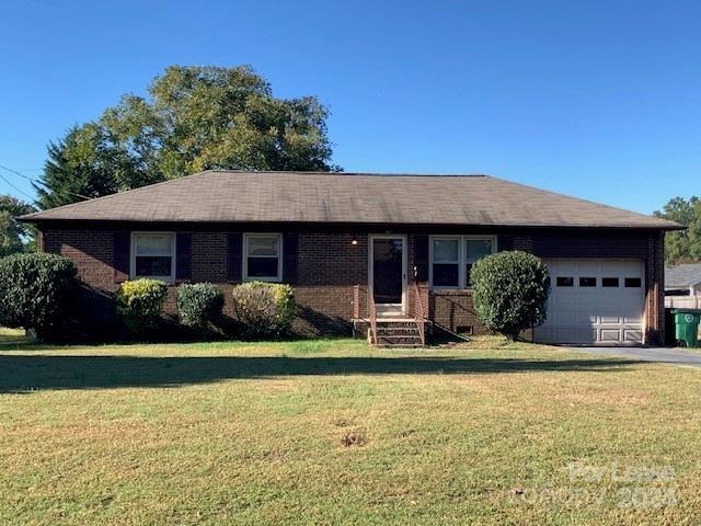 3 Bedroom Apartment for Rent at 118 Smith Cir, Matthews, NC 28104