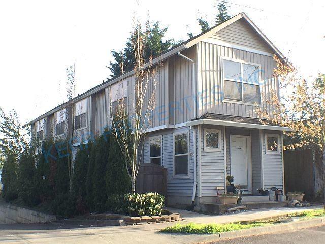 3 Bedroom Apartment for Rent at 11929 Se Pine St, Portland, OR 97216 Hazelwood