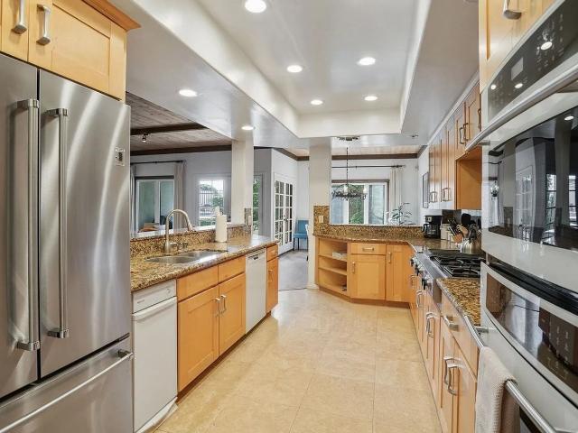 3 Bedroom Apartment for Rent at 120 5th St, Encinitas, CA 92024 Encinitas