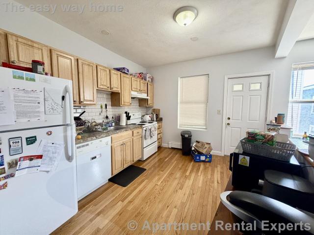 3 Bedroom Apartment for Rent at 122 Berkshire St #5 3B, Cambridge, MA 02141 Wellington Harrington