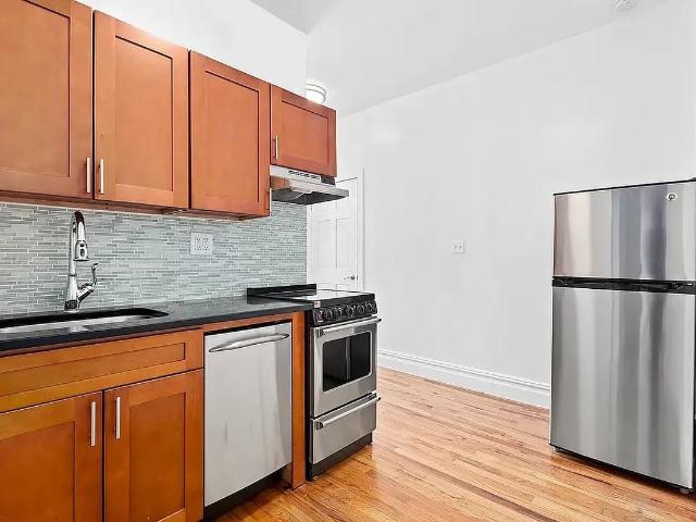 3 Bedroom Apartment for Rent at 122 Norfolk St #16, New York, NY 10002 Lower East Side