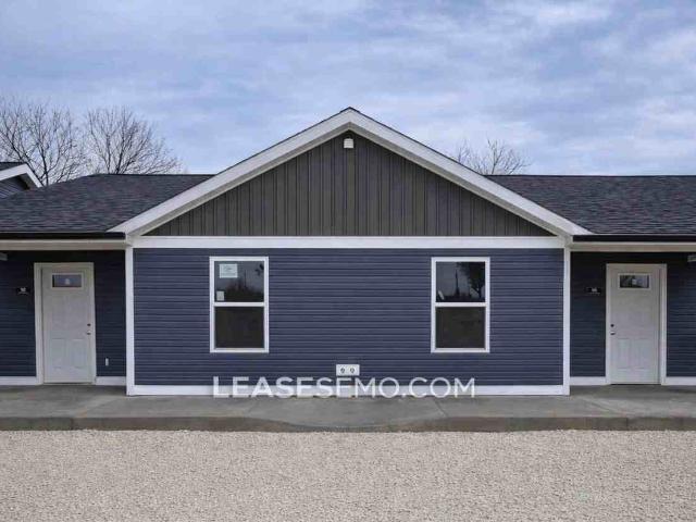 3 Bedroom Apartment for Rent at 126 126 Presley Ave, Jackson, MO 63755