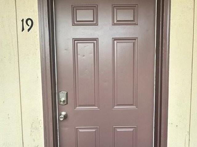 3 Bedroom Apartment for Rent at 13746 Se Powell Blvd #19, Portland, OR 97236 Powellhurst Gilbert