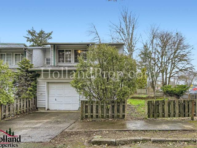 3 Bedroom Apartment for Rent at 2621 Se 174th Ave #A, Portland, OR 97236 Centennial