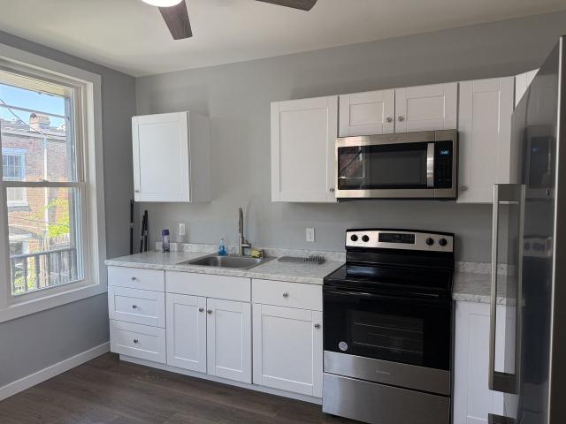 3 Bedroom Apartment for Rent at 266 Forster St #2, Harrisburg, PA 17102