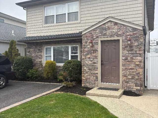 3 Bedroom Apartment for Rent at 26 Quebec Rd #2, Island Park, NY 11558 Island Park