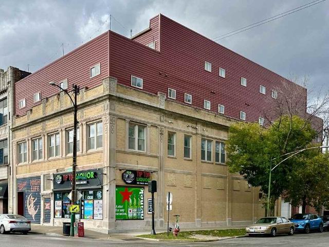 3 Bedroom Apartment for Rent at 2700 W North Ave #207, Chicago, IL 60647 West Town