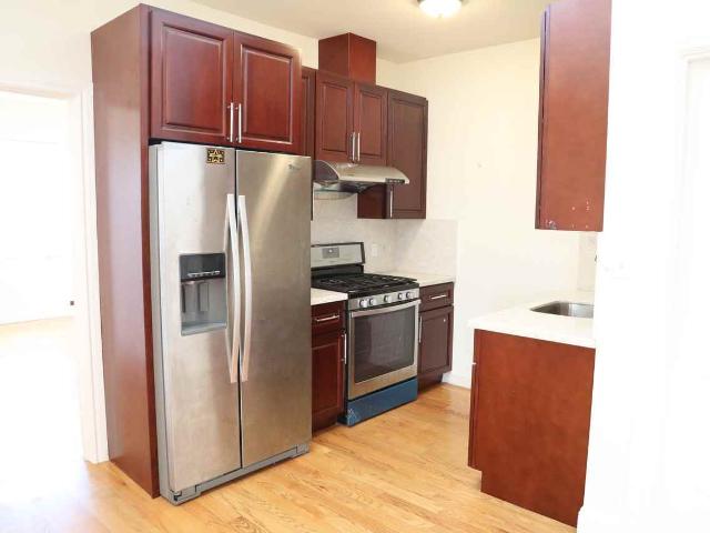 3 Bedroom Apartment for Rent at 2724 San Bruno Avenue, San Francisco, CA 94134 Excelsior