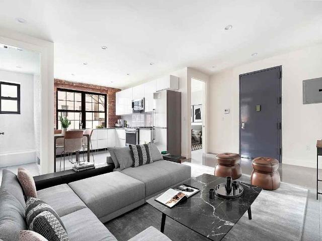 3 Bedroom Apartment for Rent at 288 Humboldt St #1R, New York, NY 11206 Williamsburg