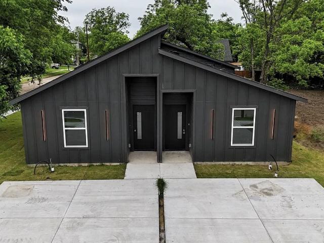 3 Bedroom Apartment for Rent at 2910 Bourland St #A, Greenville, TX 75401