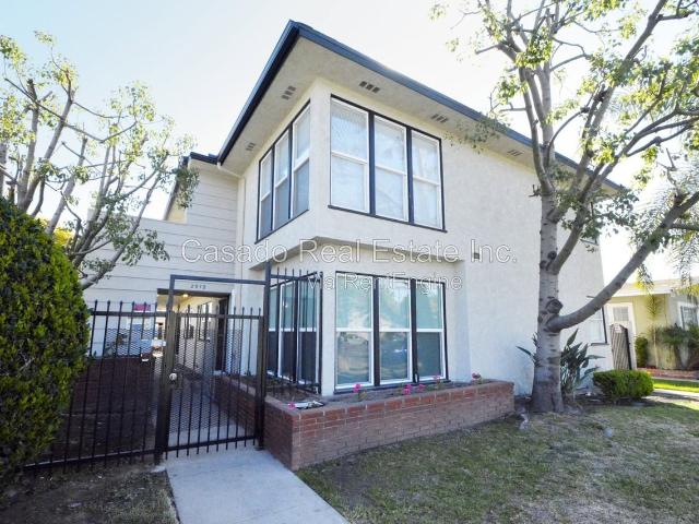 3 Bedroom Apartment for Rent at 2972 Pacific Ave #C, Long Beach, CA 90806 North Wrigley
